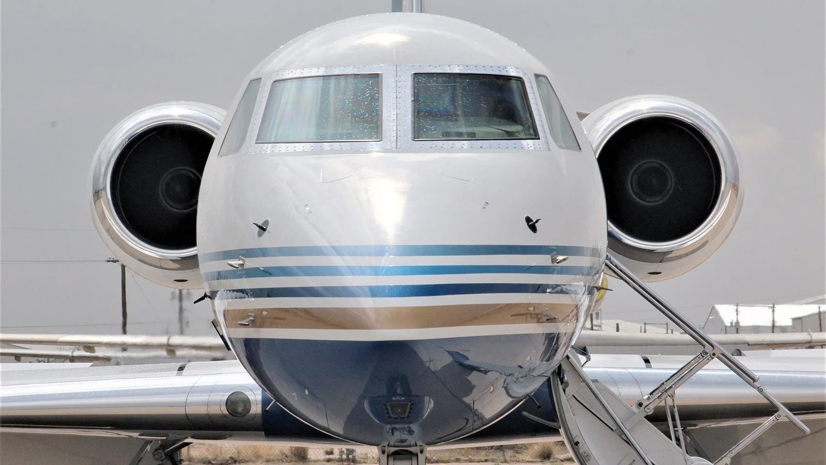 View Our Corporate & VIP Aircraft Gallery | Dean Baldwin Painting